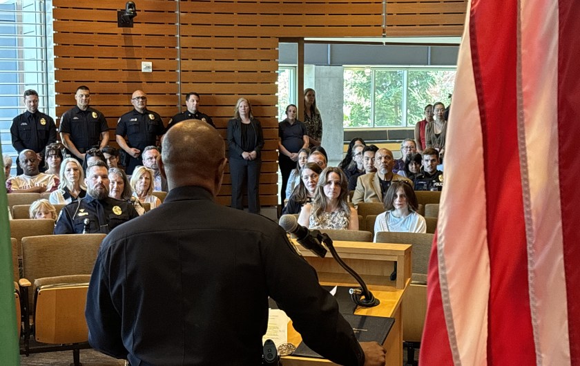 Officers Kevin Bereta and Jordan Jackson earn Bellevue Police’s Blue ...